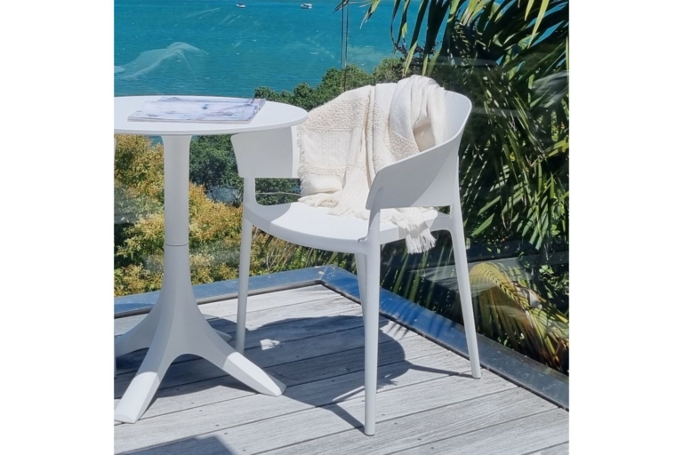 Billy Outdoor Chair | White | Outdoor Dining Chairs | Cuchi