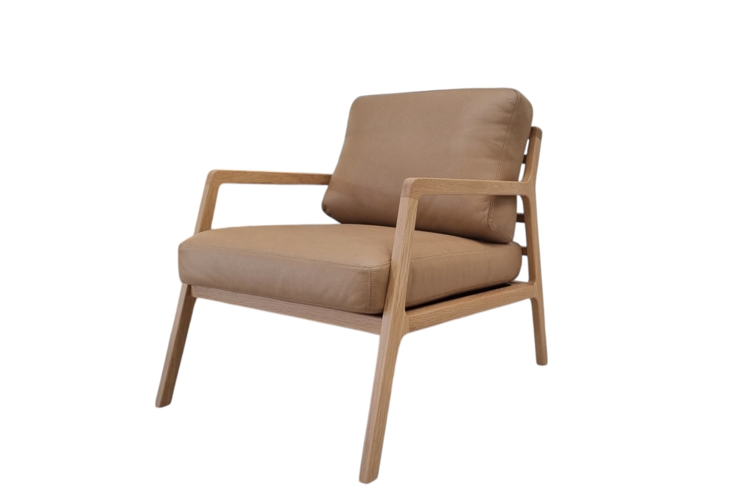 Sketch Nysse Chair | Natural & Pecan Leather | Cuchi Furniture